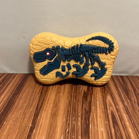Toys | Rc 24 Jurassic Dinosaur Replacement Controller With Batteries ...